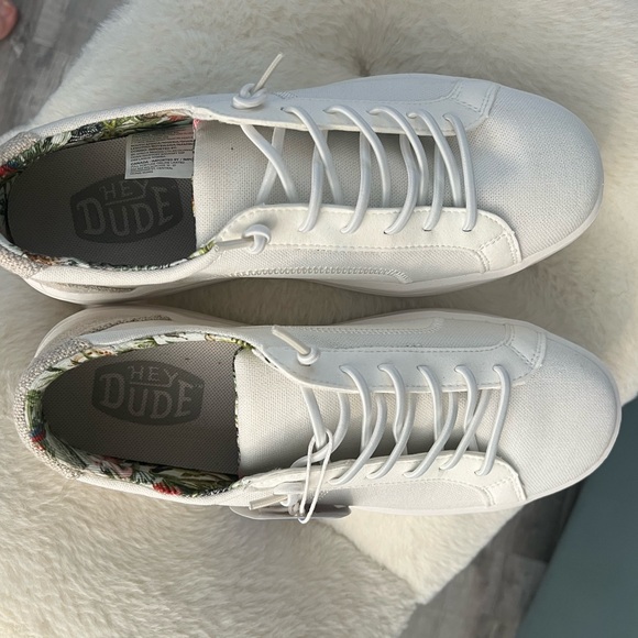 Hey Dude | Shoes | Hey Dude Karina White Sneakers With Floral Lining ...